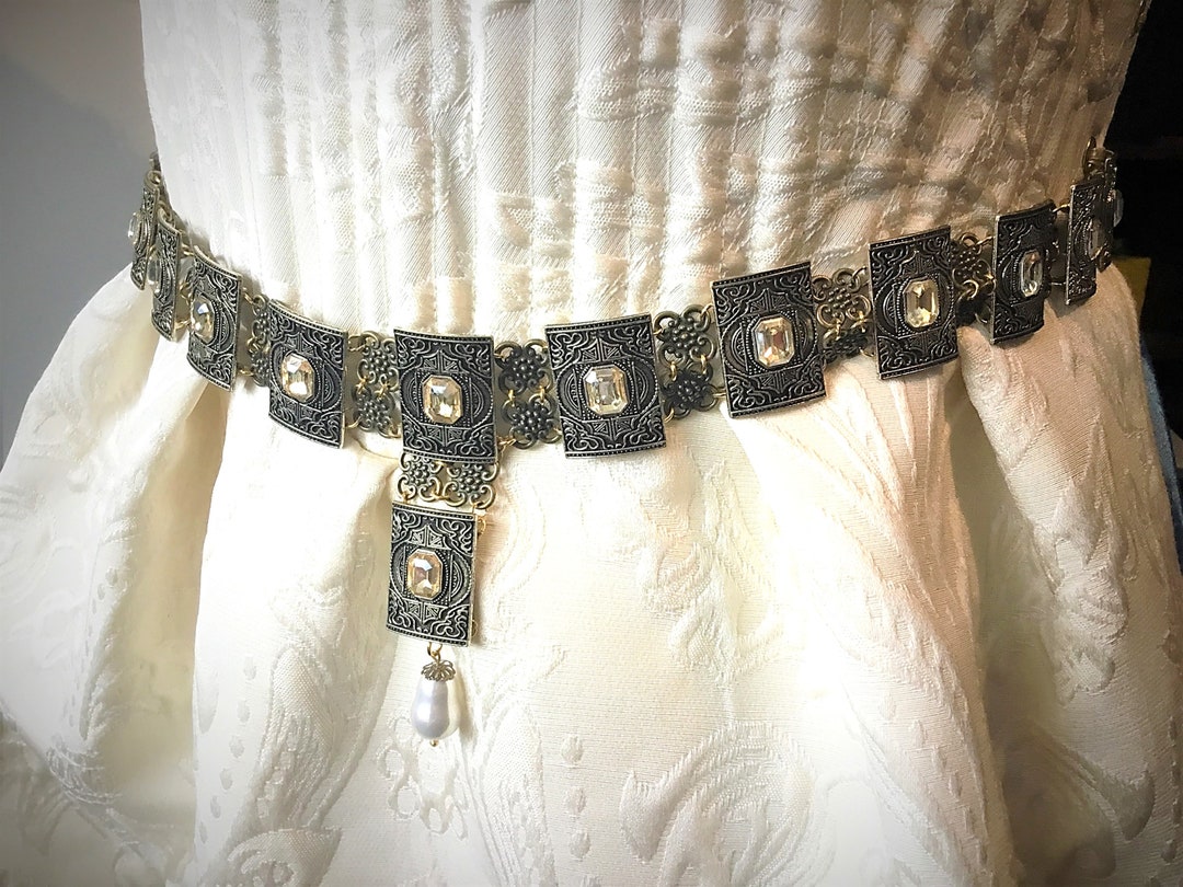 Medieval Girdle Belt: Antique Bronze Quatrefoil, Baroque Pearl ...