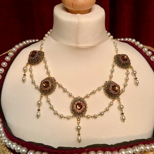 Golden Tudor Pearl Necklace: Medieval Queen Crystal Jewels - Etsy