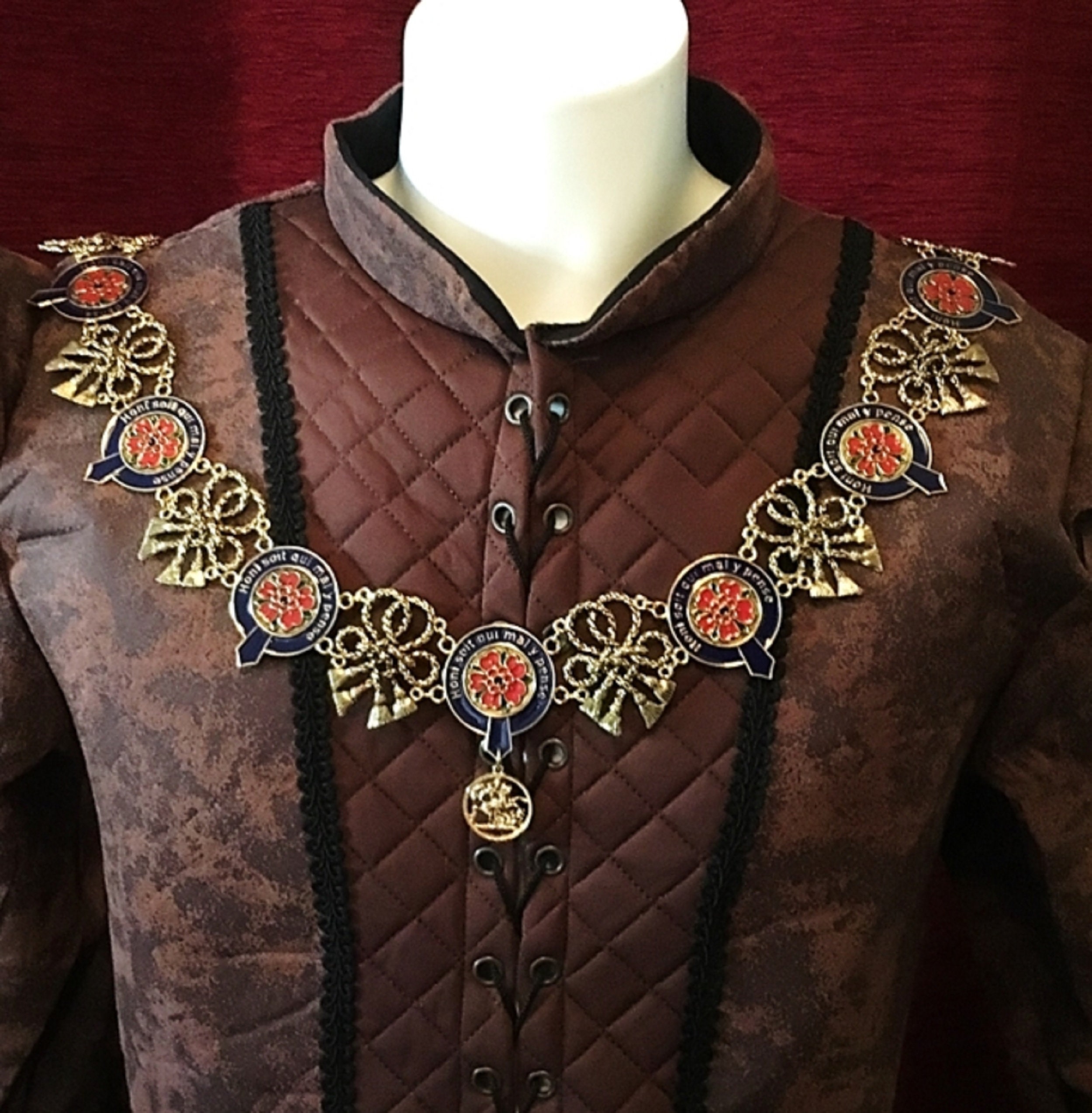 Edward VI Order of the Garter Chain: Tudor Elizabethan Reenactment ...