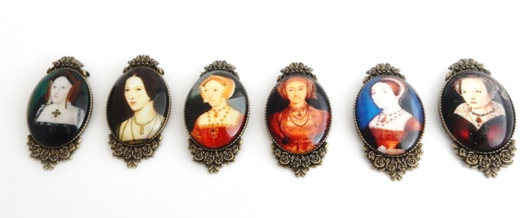 Henry VIII Wives Brooch: Tudor Queen Portrait Pin, Antique Bronze ...