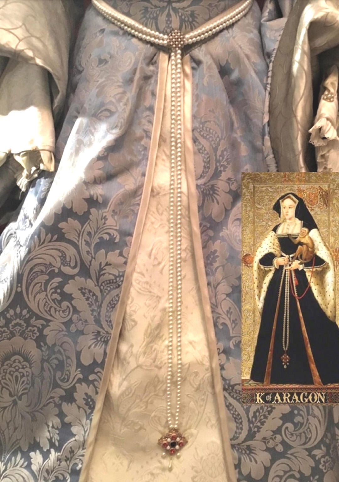 Katherine of Aragon Girdle Belt: Tudor Renaissance Pearl Replica - Etsy