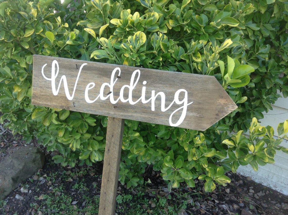 Cursive Wedding Sign / Country Wedding Sign / Wedding | Etsy
