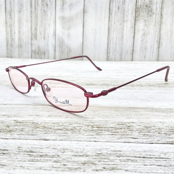 Vintage y2k red wine - Gem