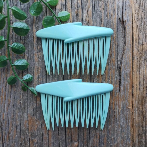 Seafoam Green Side Comb Pair: Retro Zig-Zag Hair Acce… - Gem