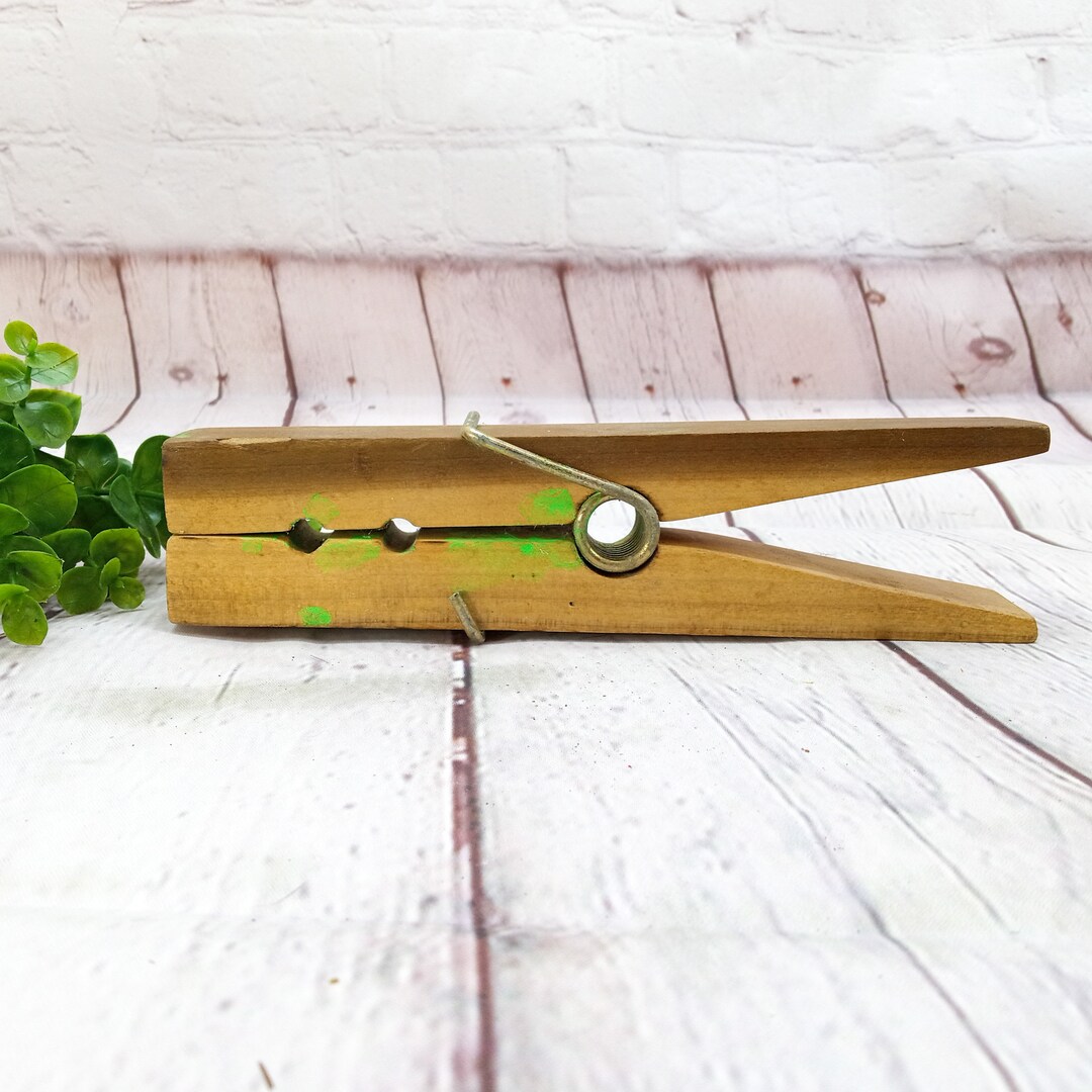 Vintage Large Wood Clothespin Note Holder - Etsy
