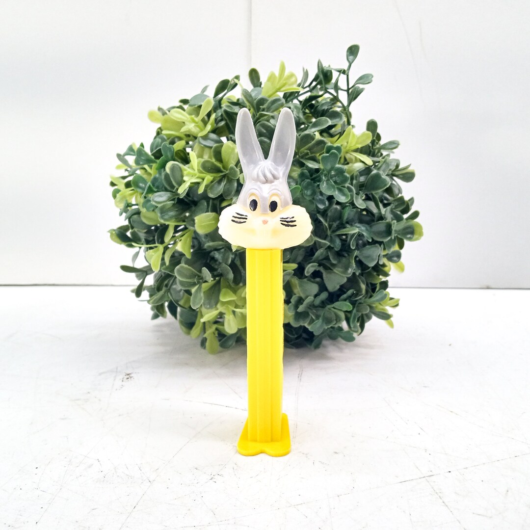Vintage Bugs Bunny Pez Dispenser 70s Retro Nostalgia Warner - Etsy