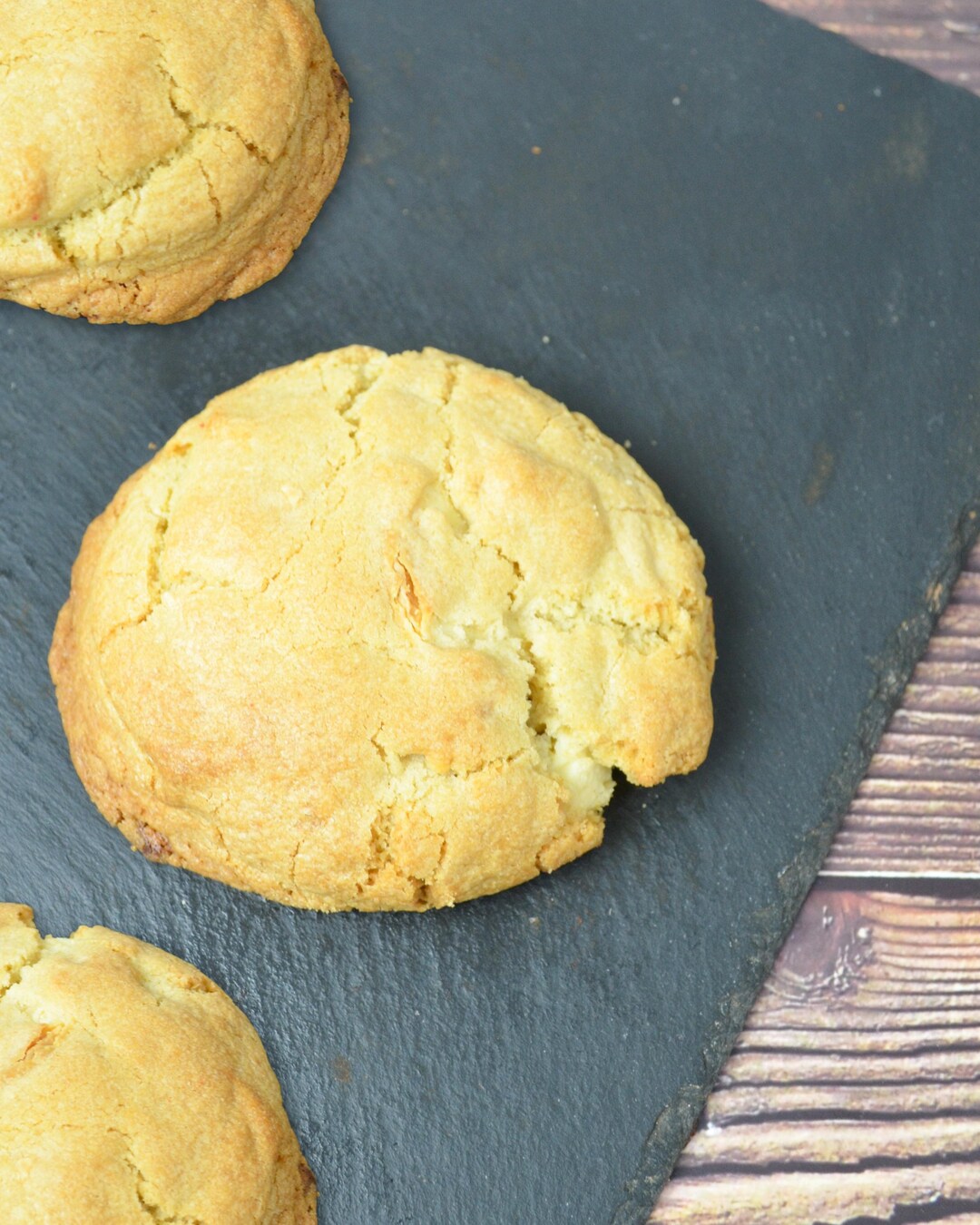 6x White Chocolate Chip Cookies | Handmade Cornish Cookies | Postal ...