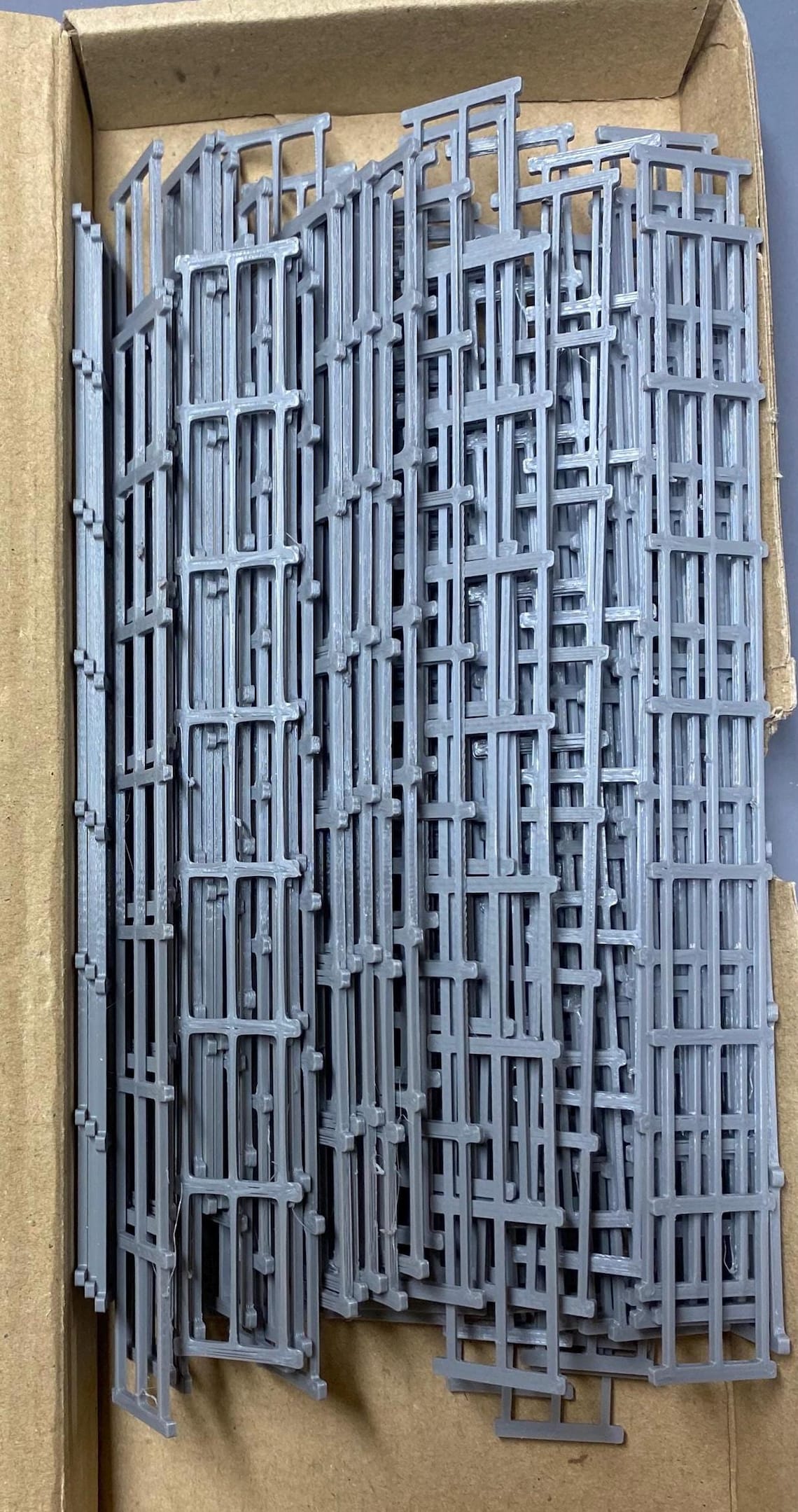 80x OO Gauge Model Railway Scenery Railings Fencing 1:76 Hornby Scale ...