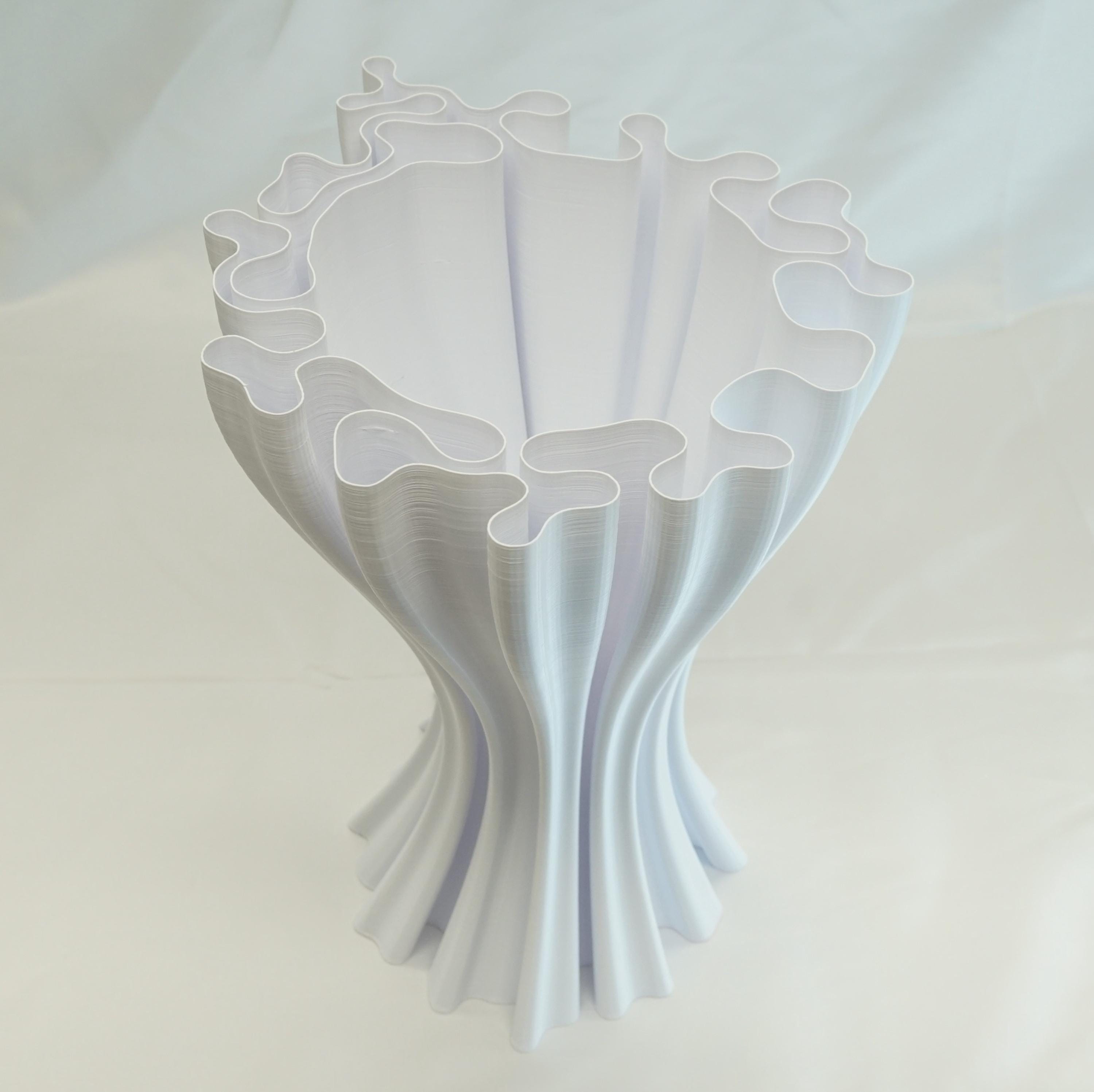 3D Printed Wavy Vase, Modern Home Décor, Home Gift - Etsy