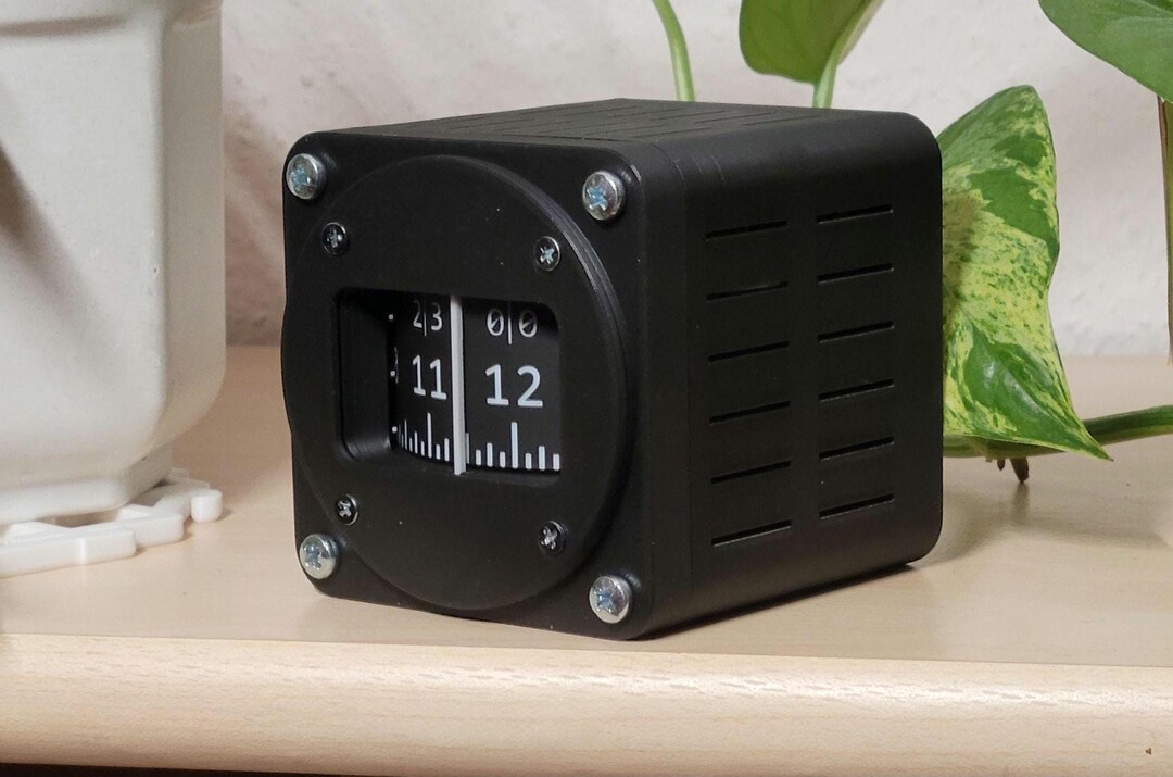 Time Pilot Clock Aeroplane and Aviation Inspired Clock, Gift for Pilots ...