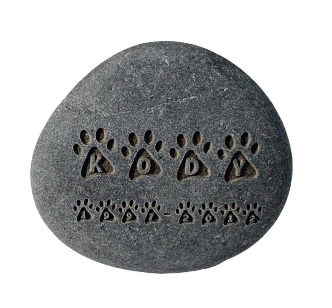 Custom Engraved Pet Memorial Stone – Personalized Pet Tribute With Paw ...