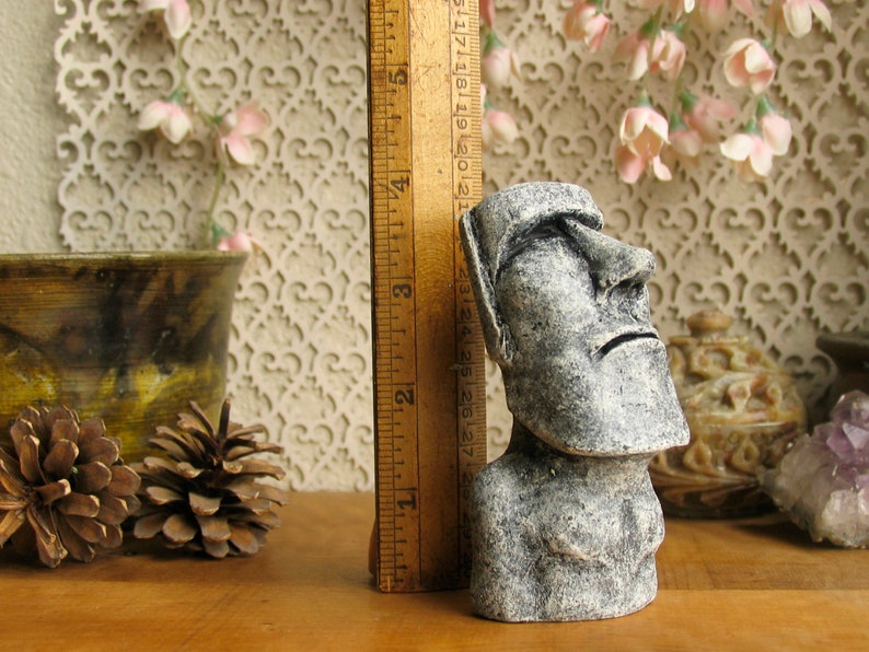 Miniature Moai Statue of Easter Island Rapa Nui Monolith | Etsy