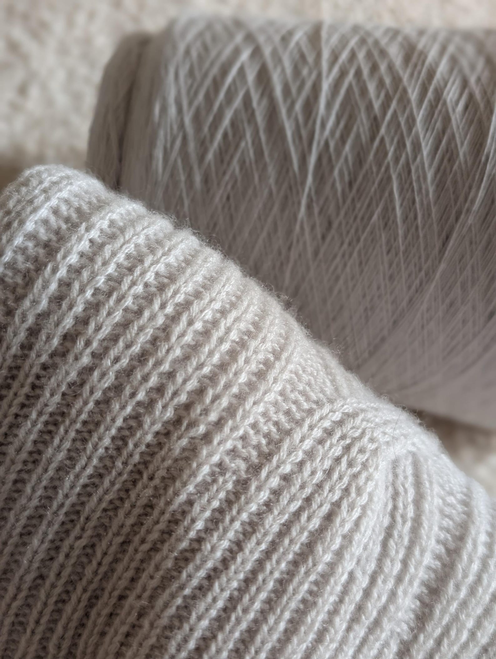 Loro Piana 100% Cashmere Italian Luxurious Soft Yarn, 50g, 2/27 ...
