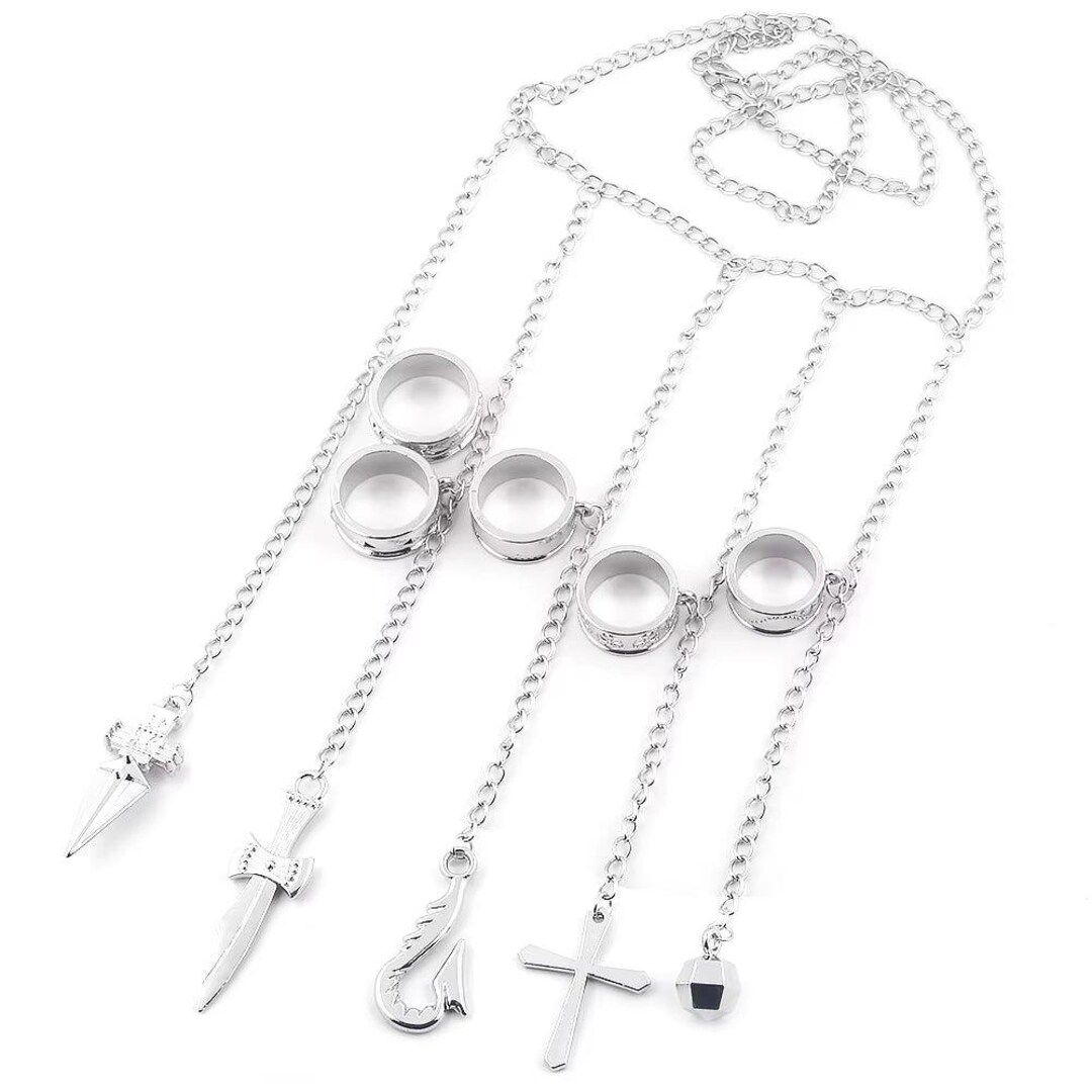 Kurapika 5 Rings Chain Bracelet – Vintage Punk Hip Hop Jewelry - Etsy