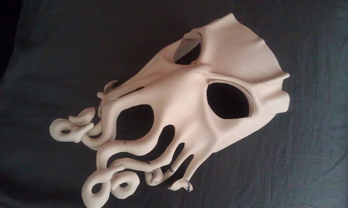 MADE to ORDER Leather Cthulhu Full Mask by Parkers and - Etsy