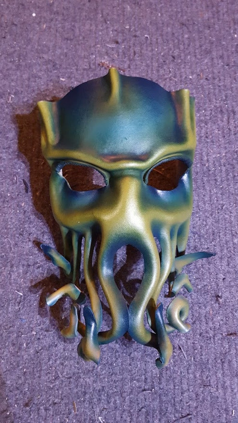 MADE to ORDER Leather Cthulhu Full Mask by Parkers and - Etsy
