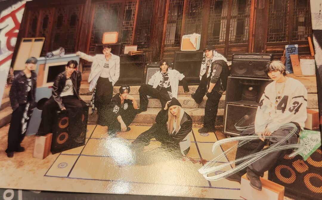 Stray Kids Official Hyunjin HOP *SIGNED AUTOGRAPH* Postcard - Etsy