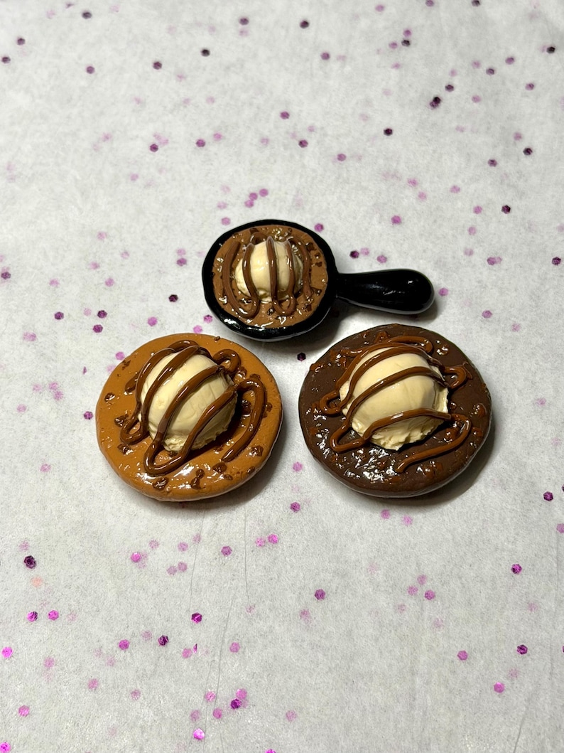 Handmade Pizookie Magnet | Polymer Clay Skillet Cookie Fridge Decor - Etsy