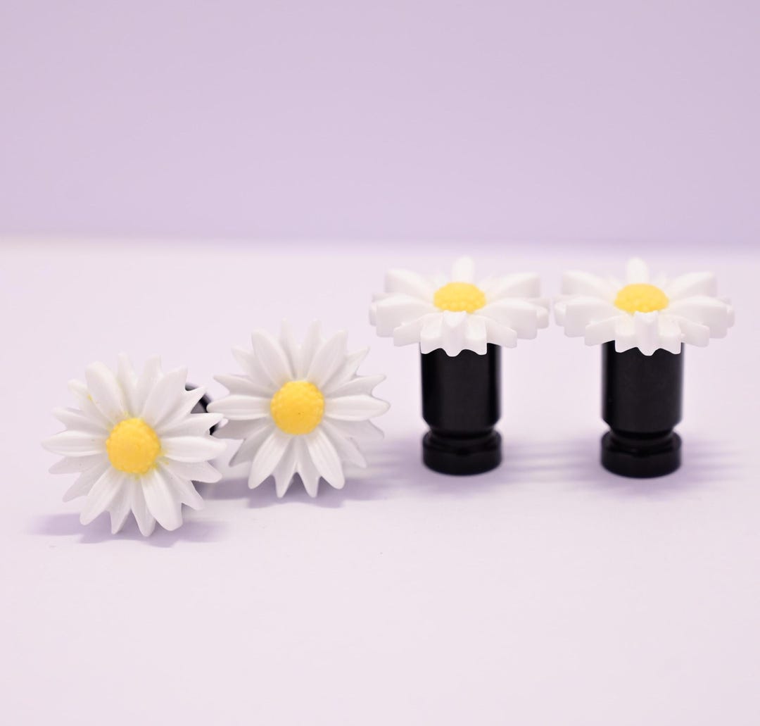 4-pack White Handmade Daisy Valve Stem Caps – Floral Car & Bike ...