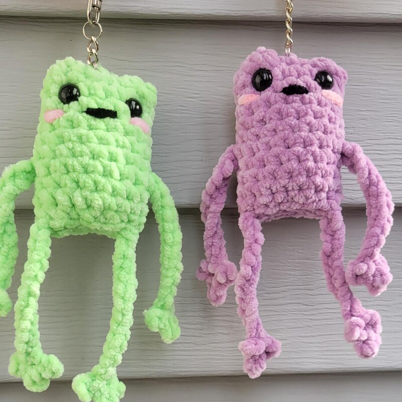 Crochet Frog Keychain - Etsy