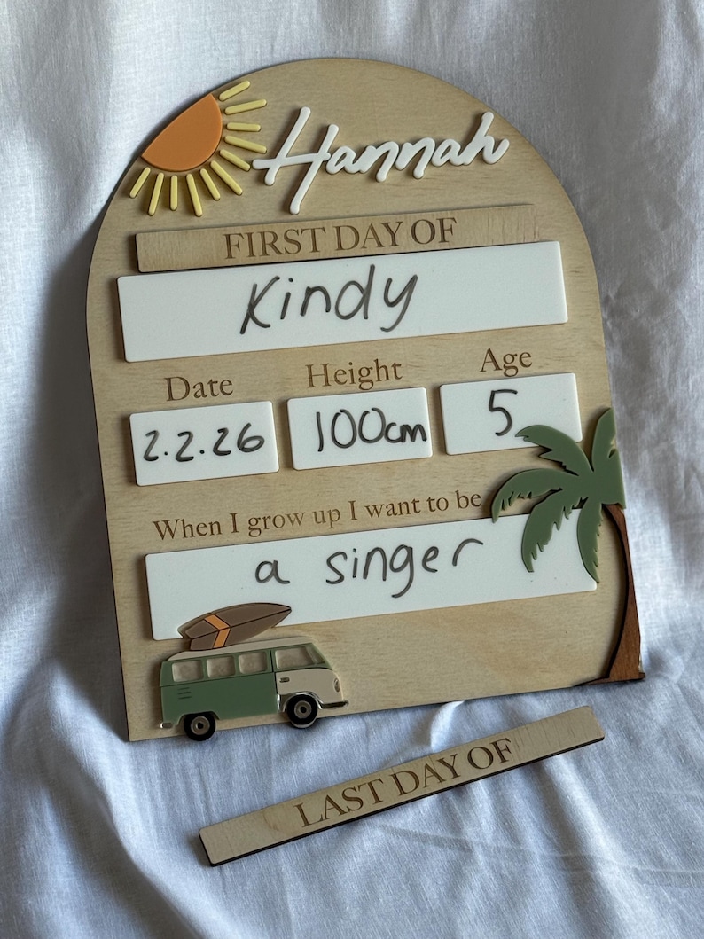 BEAR & PLANE STYLE: Customised First and Last Day School Sign, Back to ...