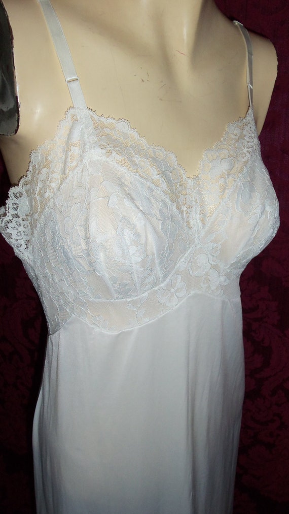1950s vintage lace slip - Gem