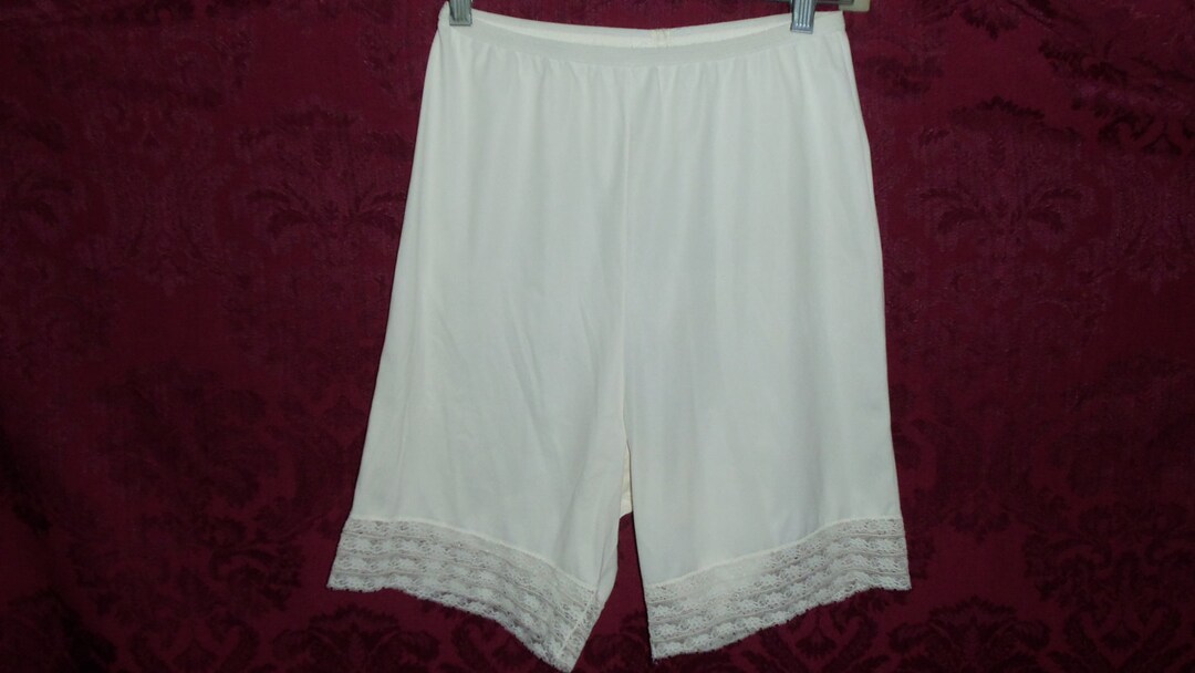 Vintage 50s White Lace Tap Pants - Etsy