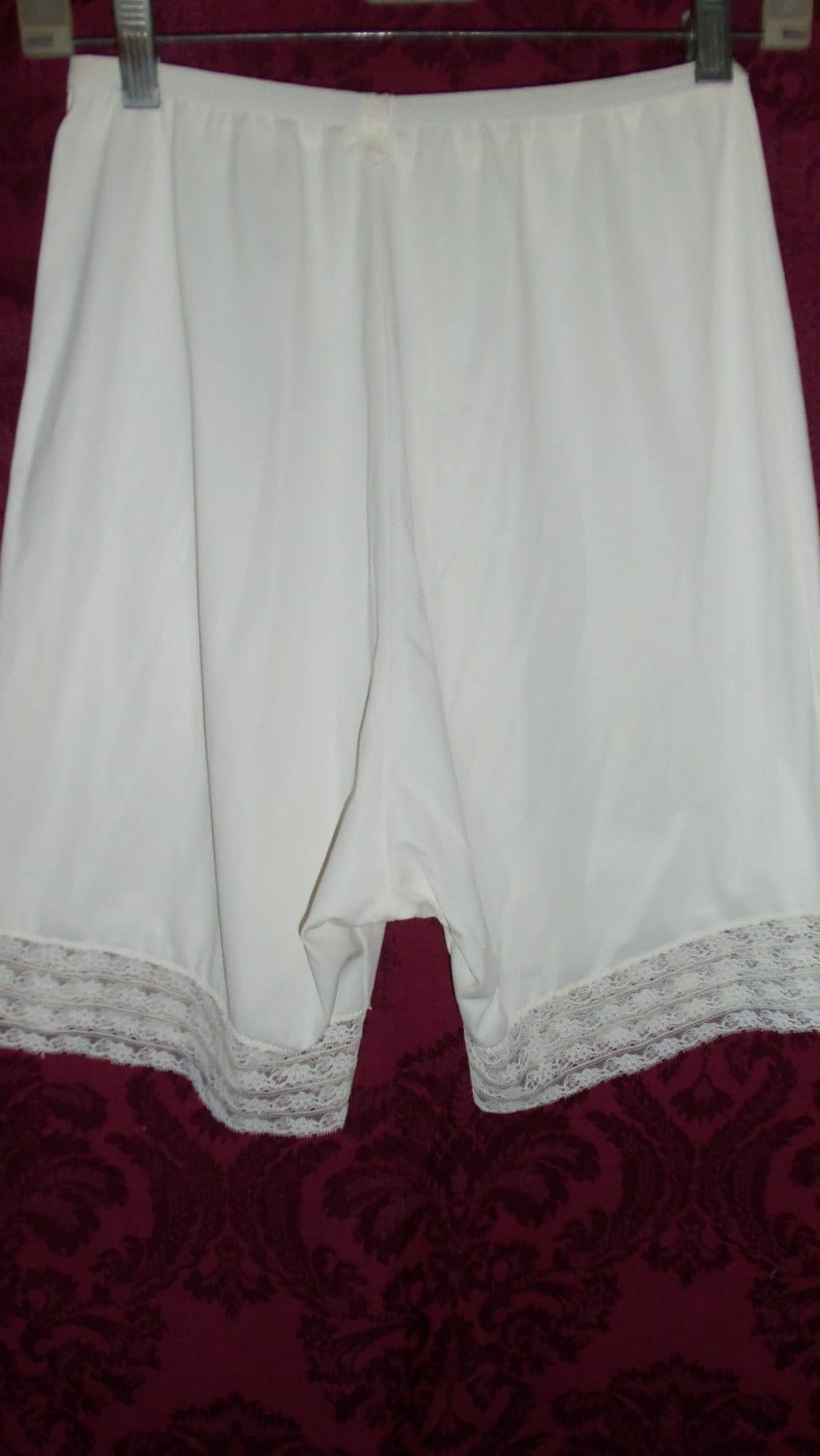 Vintage 50s White Lace Tap Pants - Etsy