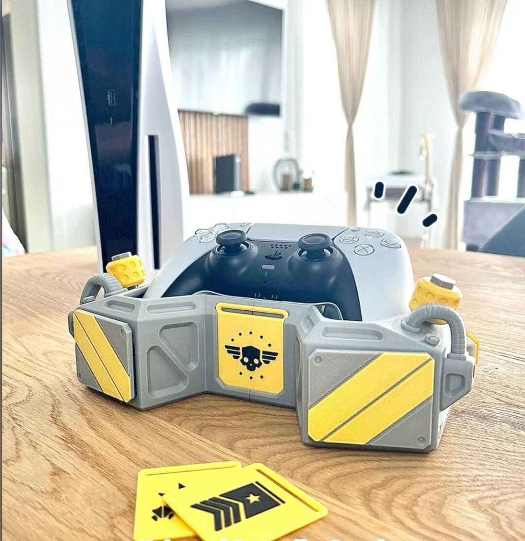 Helldivers II Controller Holder With Interchangeable Plates Perfect for ...