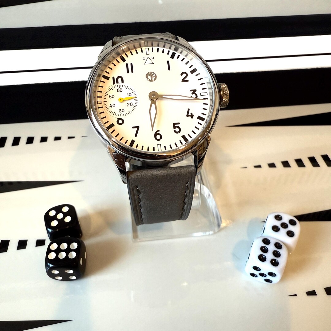 XIXI Feild Model With White Dial and Grey Band, 42mm - Etsy