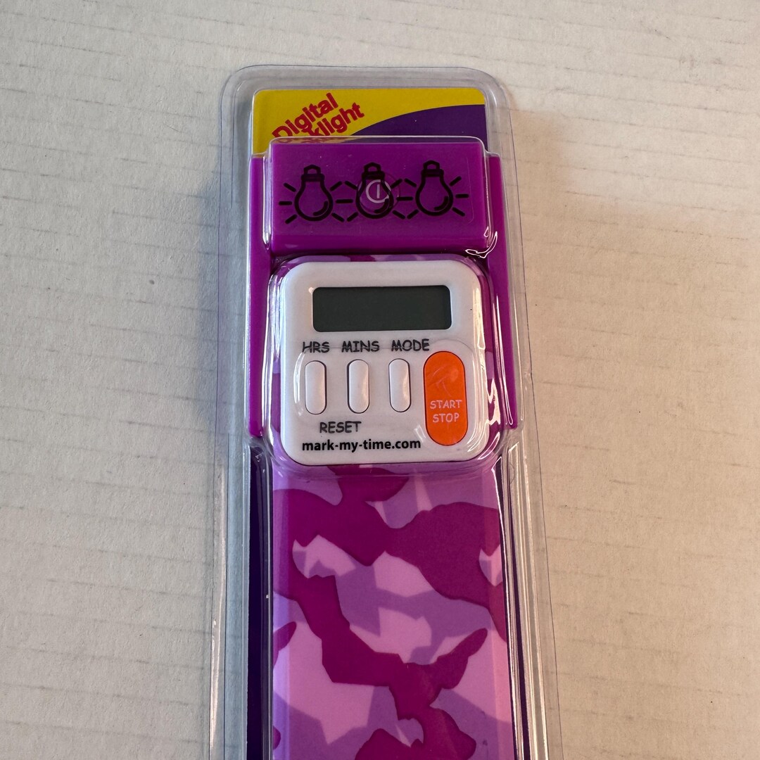 Mark My Time Digital Booklight. Bookmark and Reading Timer. Pink ...