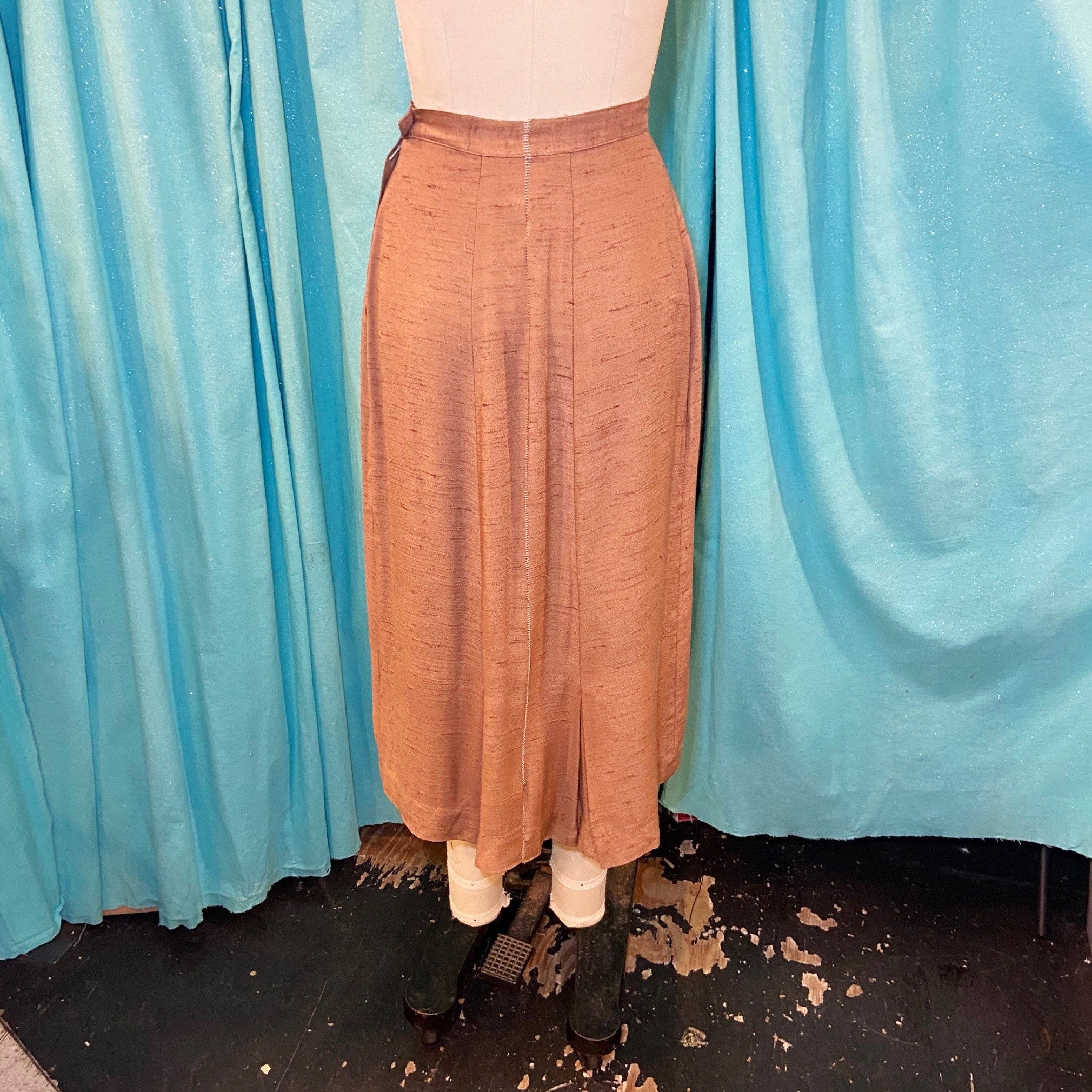 1940s/1950s W:25 Light Brown Nubby Rayon Linen Double Kick | Etsy