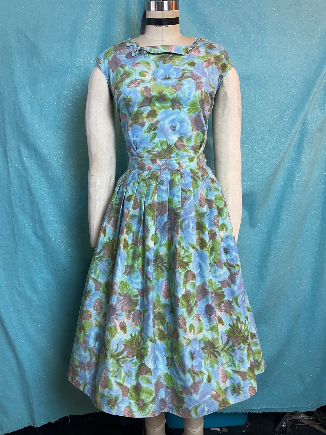 1950s W:28 Rhoda Lee Separates Set Sleeveless Top Scoop Neckline With ...