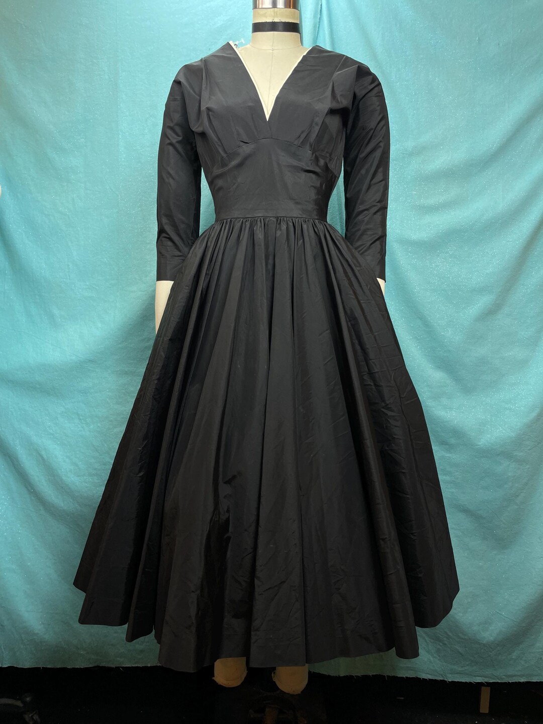 1950s W:24 ANNE FOGARTY American Designer MET Silk Taffeta Vintage 50s ...