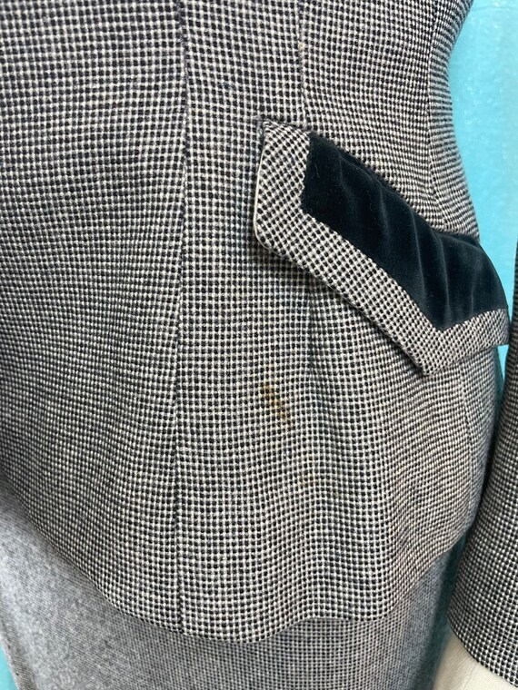 1950s W:24” 2PC window pane mini check op art white a… - Gem