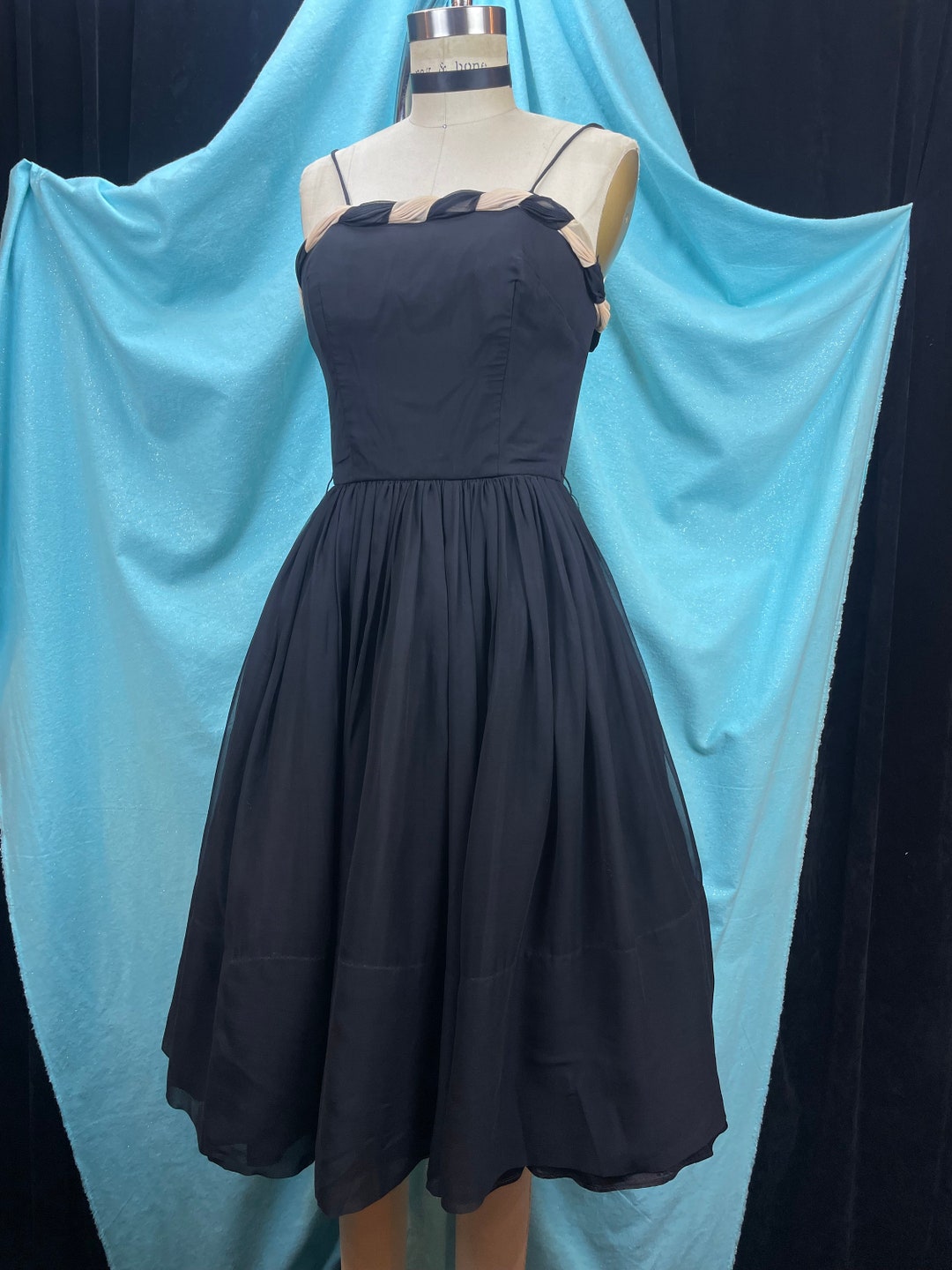 1950s/1960s W:22 JR. Theme LBD Black Nude Chiffon Fit and Flare Little ...