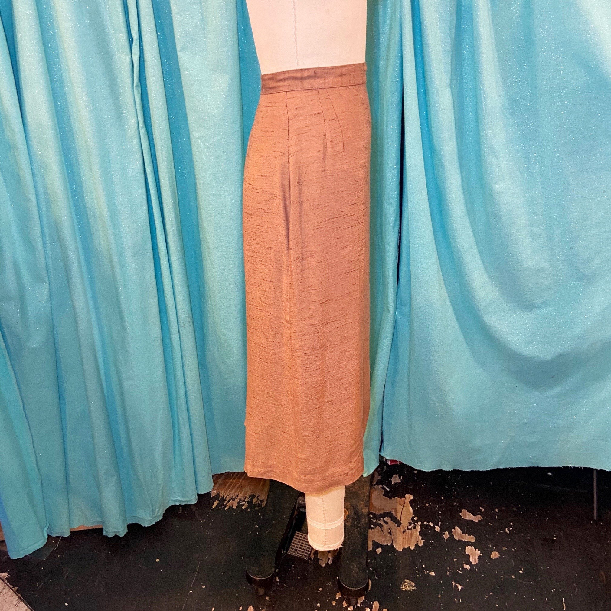 1940s/1950s W:25 Light Brown Nubby Rayon Linen Double Kick | Etsy