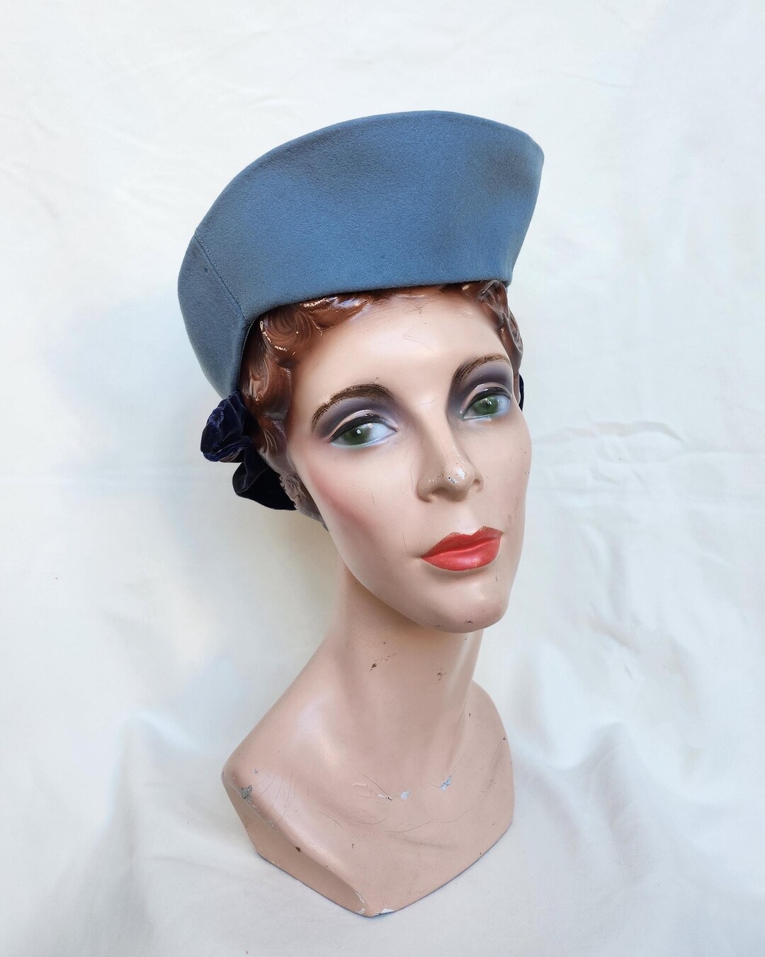 1930s Powder Blue Wool Felt Deep Navy Velvet Back Detailing W/ Felt ...