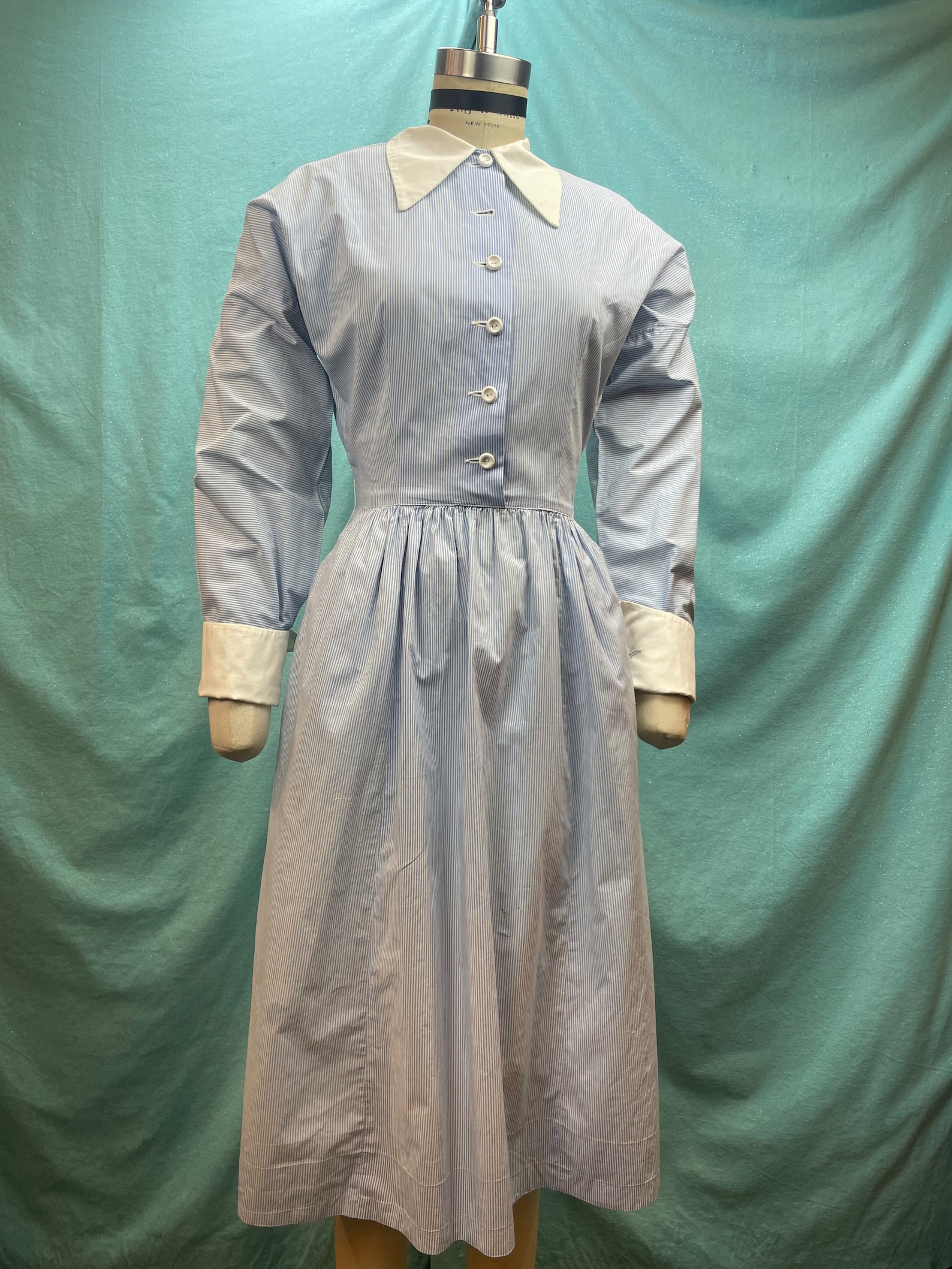 1930s W:25” Vintage 30s Milton C. Blum Button up Dress Wide Blue White ...