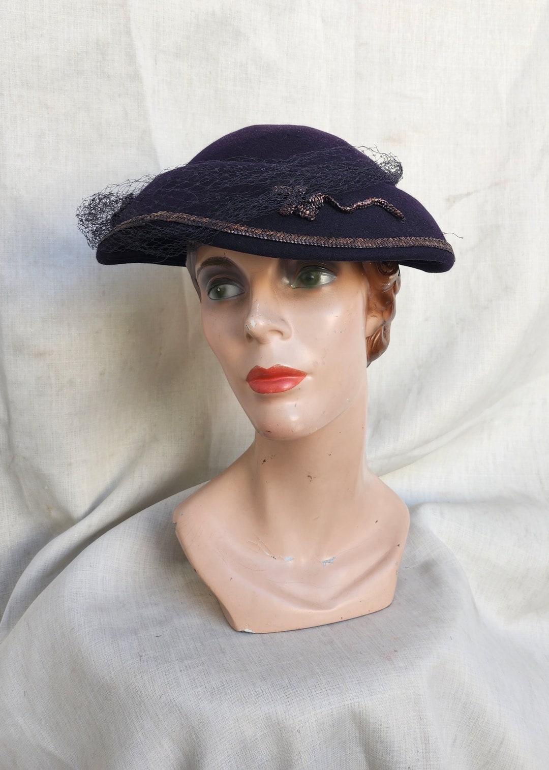 1940s Navy Blue Felt Raffia Trim and Floral Design Silk Netting ...