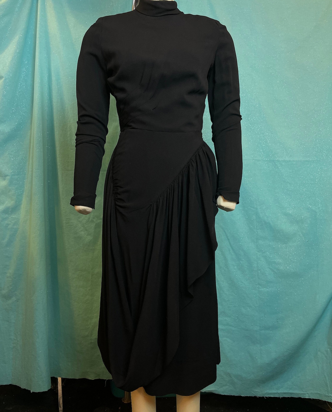 1940s W:26 Adele Simpson Couture Designer Vintage Black Rayon Crepe ...