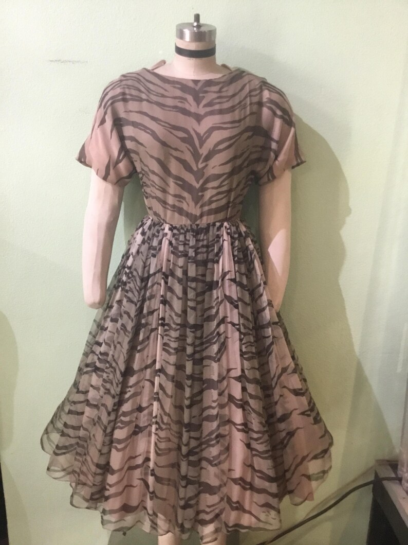 1940s 1950s W:24” Larry Aldrich for Bonwit Teller Black White Zebra ...