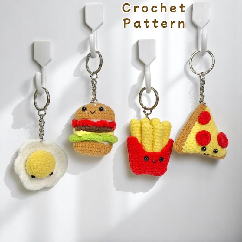 Pizza Keychain - Etsy