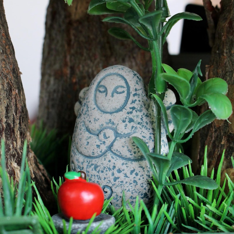 Statues Zelda Stone - Etsy