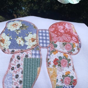 Embroidered Vintage Patchwork Bow Sweatshirt, Vintage Cottagecore ...
