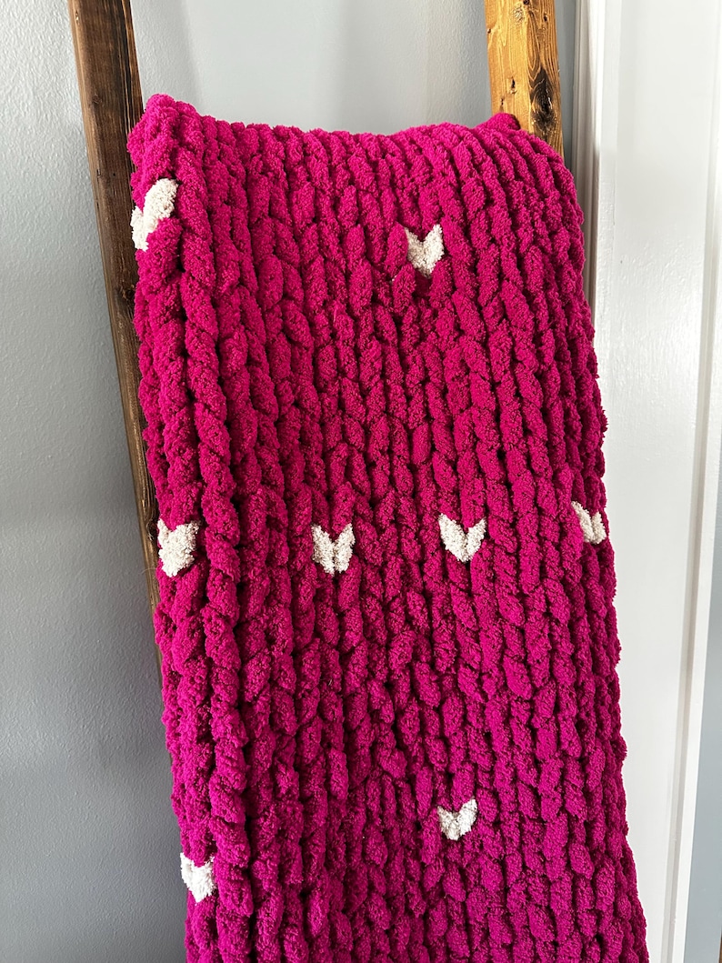 Chunky Knit Heart Blanket - Etsy