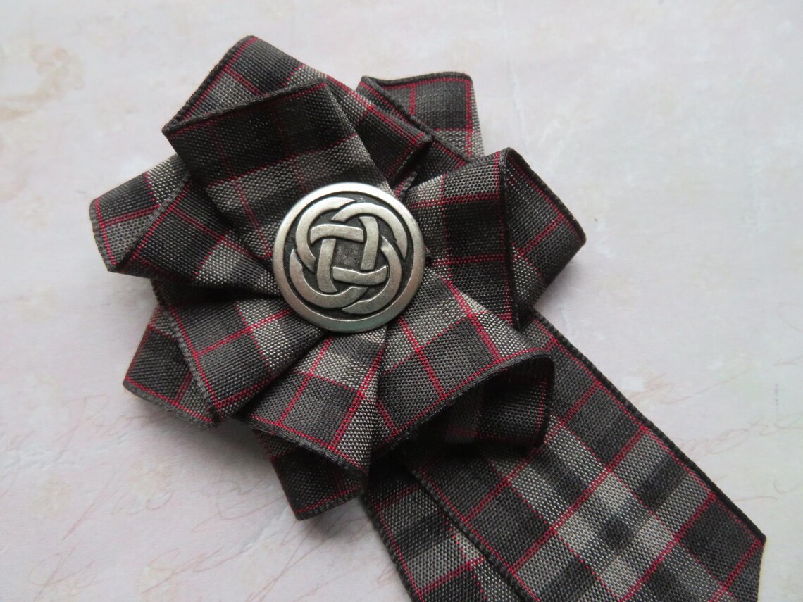 Silver Pride of Scotland Tartan Ruffle Rosette Mini Brooch Pin Scottish ...