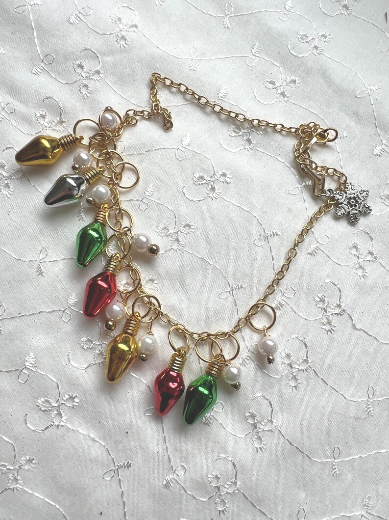 Christmas Light Bulbs Pearls OOAK Statement Assemblage Collage Art Deco ...