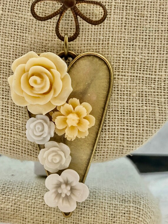 Vintage Repurposed Ivory Resin Cream White Roses Upcycled | Etsy