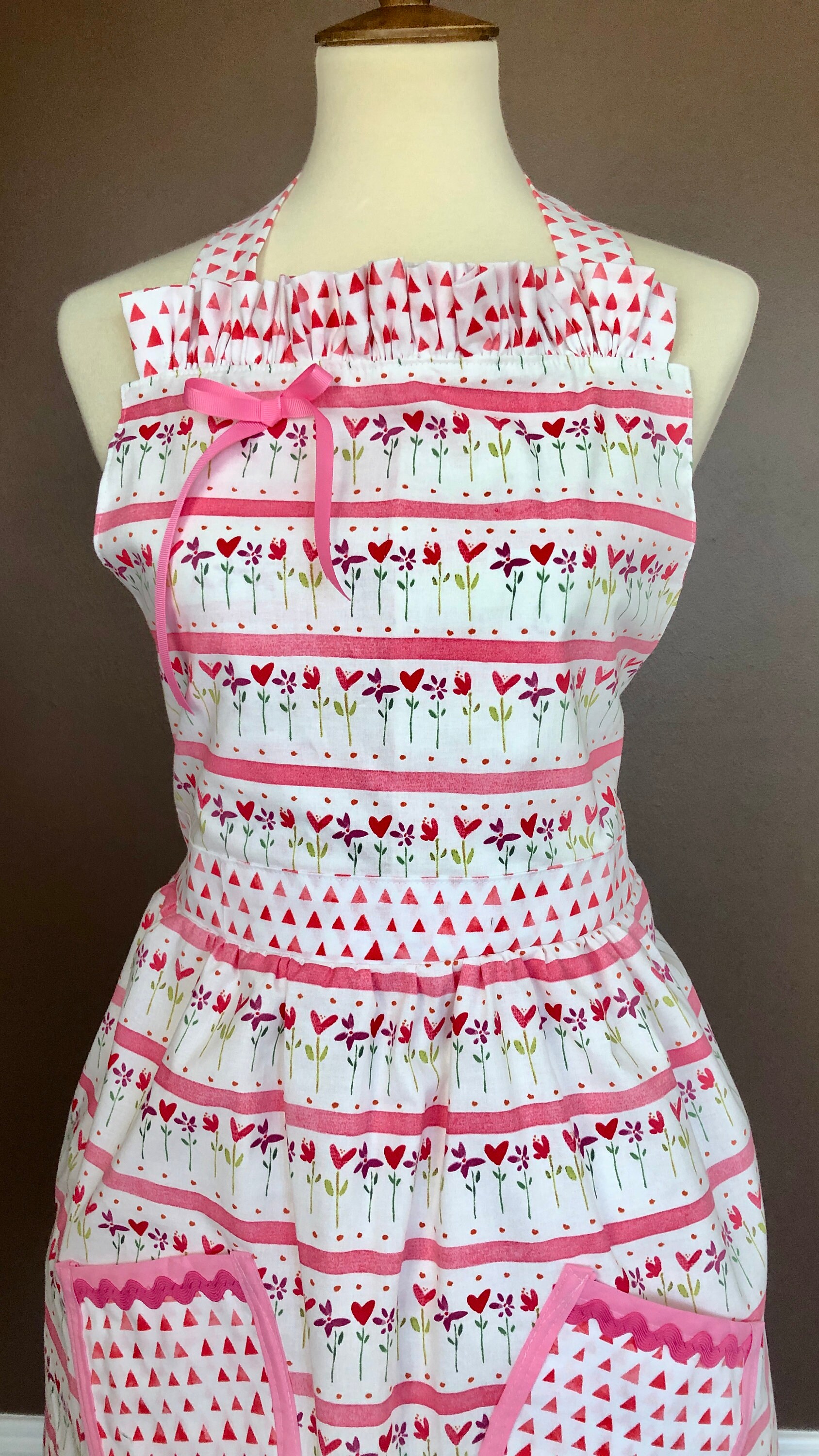Valentine Pink Heart Flowers Full Vintage Style Ruffle Apron - Etsy